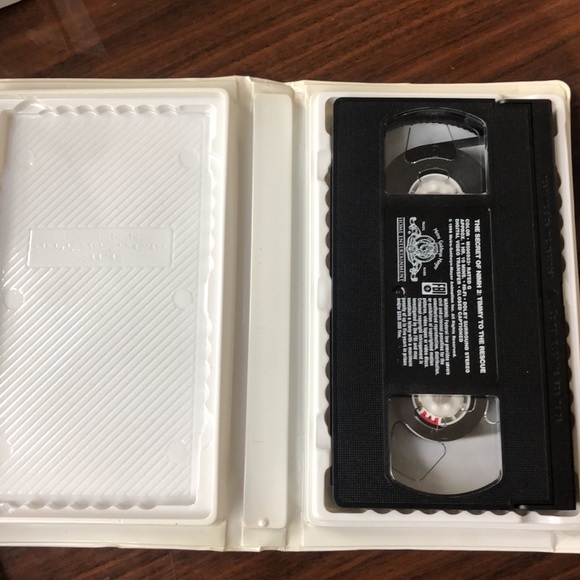 MGM | Media | Secret Of Nimh 2 Timmy To The Rescue Vhs Video Tape ...